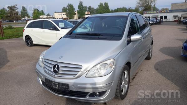Pelēks Mercedes-Benz B 200 2006 Rīga, ar dzinēja tilpumu 2.00 L un nobraukumu 200 tūkst. km par 4800 €, foto 3 vietnē AUTOMOTO.COM.LV