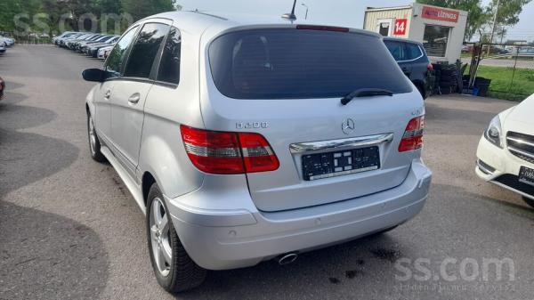Pelēks Mercedes-Benz B 200 2006 Rīga, ar dzinēja tilpumu 2.00 L un nobraukumu 200 tūkst. km par 4800 €, foto 5 vietnē AUTOMOTO.COM.LV