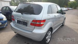 Grey Mercedes-Benz B 200 2006 in Riga, with an engine capacity of 2.00 L and mileage of 200 thousand km for 4800 €, photo 8 on AUTOMOTO.COM.LV