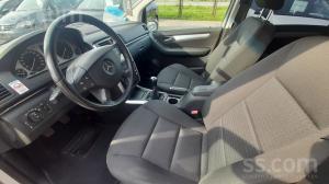 Grey Mercedes-Benz B 200 2006 in Riga, with an engine capacity of 2.00 L and mileage of 200 thousand km for 4800 €, photo 13 on AUTOMOTO.COM.LV