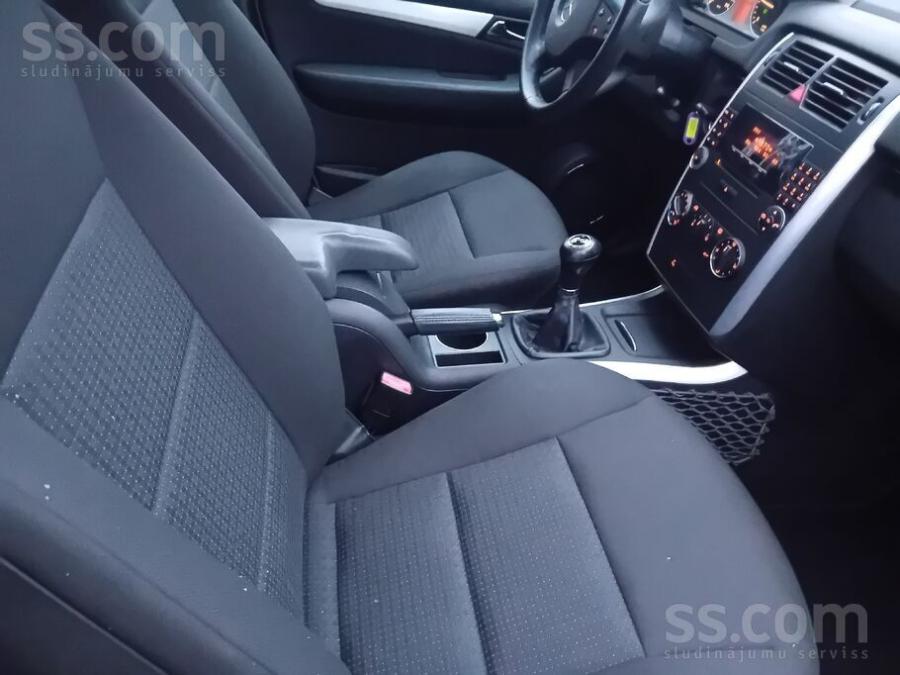 Grey Mercedes-Benz B 200 2006 in Riga, with an engine capacity of 2.00 L and mileage of 200 thousand km for 4800 €, photo 26 on AUTOMOTO.COM.LV