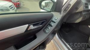 Grey Mercedes-Benz B 200 2006 in Riga, with an engine capacity of 2.00 L and mileage of 200 thousand km for 4800 €, photo 29 on AUTOMOTO.COM.LV