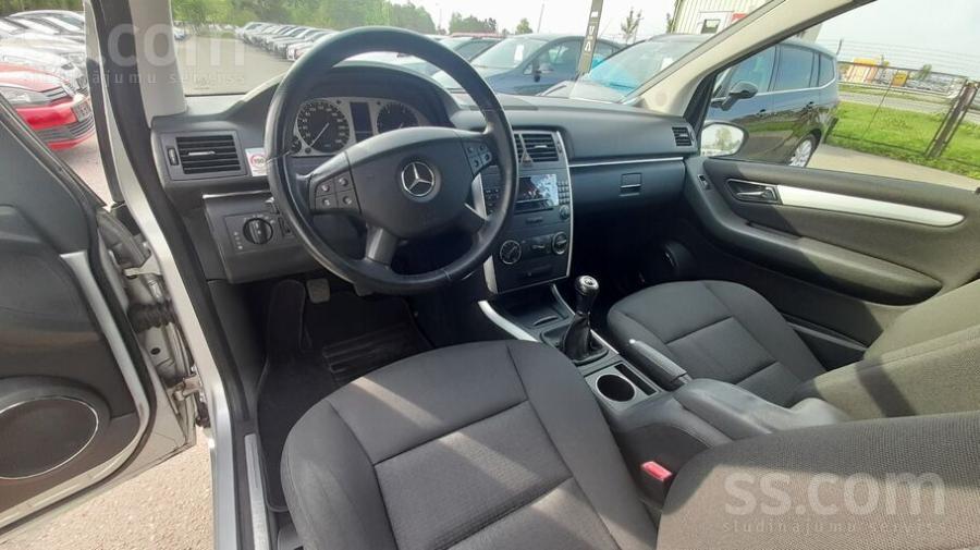 Grey Mercedes-Benz B 200 2006 in Riga, with an engine capacity of 2.00 L and mileage of 200 thousand km for 4800 €, photo 32 on AUTOMOTO.COM.LV