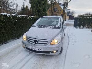 Pelēks Mercedes-Benz B 200 2007 Pakruojis, ar dzinēja tilpumu 2.00 L un nobraukumu 270 tūkst. km par 1420 €, foto 2 vietnē AUTOMOTO.COM.LV