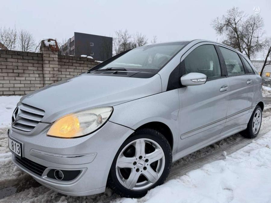 Pelēks Mercedes-Benz B 200 2007 Kauņa, ar dzinēja tilpumu 2.00 L un nobraukumu 266 tūkst. km par 1750 €, foto 1 vietnē AUTOMOTO.COM.LV