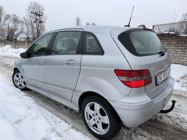 Grey Mercedes-Benz B 200 2007 in Kaunas, with an engine capacity of 2.00 L and mileage of 266 thousand km for 1750 €, photo 3 on AUTOMOTO.COM.LV