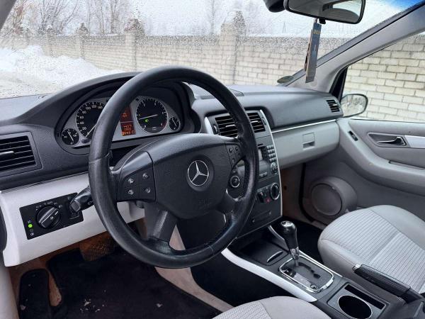 Grey Mercedes-Benz B 200 2007 in Kaunas, with an engine capacity of 2.00 L and mileage of 266 thousand km for 1750 €, photo 5 on AUTOMOTO.COM.LV