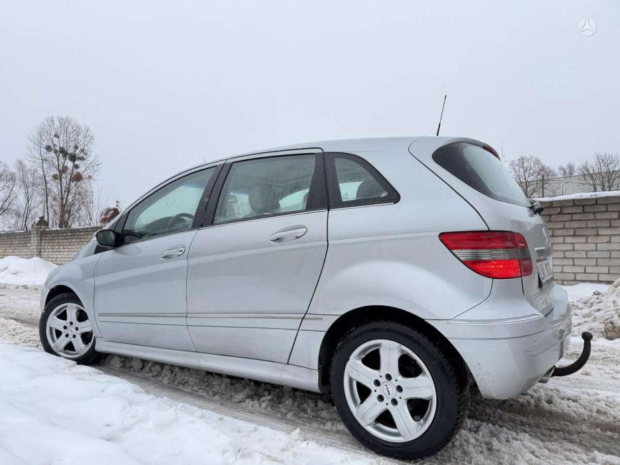 Pelēks Mercedes-Benz B 200 2007 Kauņa, ar dzinēja tilpumu 2.00 L un nobraukumu 266 tūkst. km par 1750 €, foto 12 vietnē AUTOMOTO.COM.LV