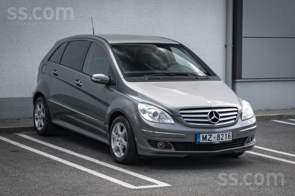 Grey Mercedes-Benz B 200 2007 in Riga, with an engine capacity of 2.00 L and mileage of 246 thousand km for 3950 €, photo 3 on AUTOMOTO.COM.LV