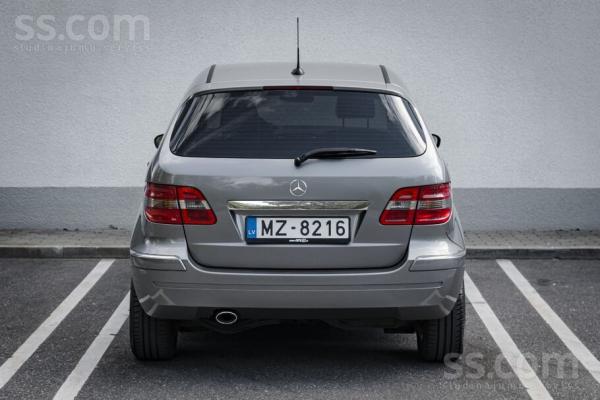 Grey Mercedes-Benz B 200 2007 in Riga, with an engine capacity of 2.00 L and mileage of 246 thousand km for 3950 €, photo 5 on AUTOMOTO.COM.LV