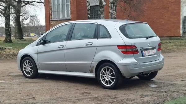 Grey Mercedes-Benz B 200 2007 in Grobiņa, with an engine capacity of 2.00 L and mileage of 180 thousand km for 3990 €, photo 4 on AUTOMOTO.COM.LV