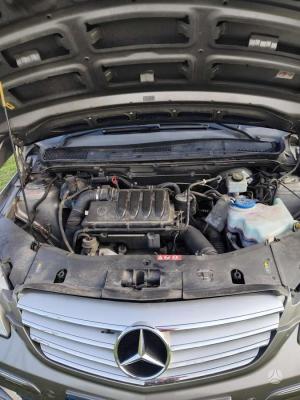 Pelēks Mercedes-Benz B 200 2007 Kuršėnai, ar dzinēja tilpumu 2.00 L un nobraukumu 25 tūkst. km par 1950 €, foto 13 vietnē AUTOMOTO.COM.LV