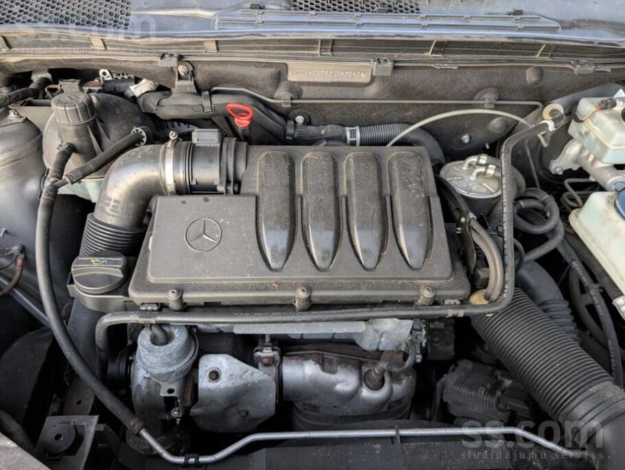 Pelēks Mercedes-Benz B 200 2008 Ogre, ar dzinēja tilpumu 2.00 L un nobraukumu 250 tūkst. km par 2950 €, foto 6 vietnē AUTOMOTO.COM.LV