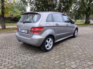 Pelēks Mercedes-Benz B 200 2008 Ogre, ar dzinēja tilpumu 2.00 L un nobraukumu 250 tūkst. km par 2950 €, foto 11 vietnē AUTOMOTO.COM.LV