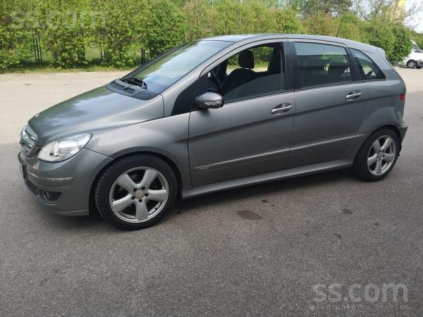 Pelēks Mercedes-Benz B 200 2008 Rīga, ar dzinēja tilpumu 2.00 L un nobraukumu 0 tūkst. km par 1990 €, foto 7 vietnē AUTOMOTO.COM.LV