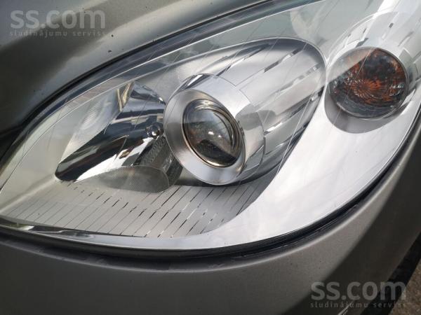 Pelēks Mercedes-Benz B 200 2008 Rīga, ar dzinēja tilpumu 2.00 L un nobraukumu 0 tūkst. km par 1990 €, foto 9 vietnē AUTOMOTO.COM.LV