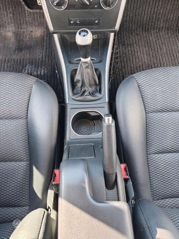Pelēks Mercedes-Benz B 200 2008 Viļņa, ar dzinēja tilpumu 2.03 L un nobraukumu 236 tūkst. km par 2900 €, foto 6 vietnē AUTOMOTO.COM.LV