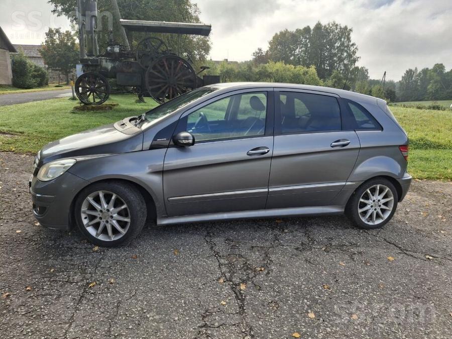 Pelēks Mercedes-Benz B 200 2008 Valmiera, ar dzinēja tilpumu 2.00 L un nobraukumu 245 tūkst. km par 2400 €, foto 5 vietnē AUTOMOTO.COM.LV
