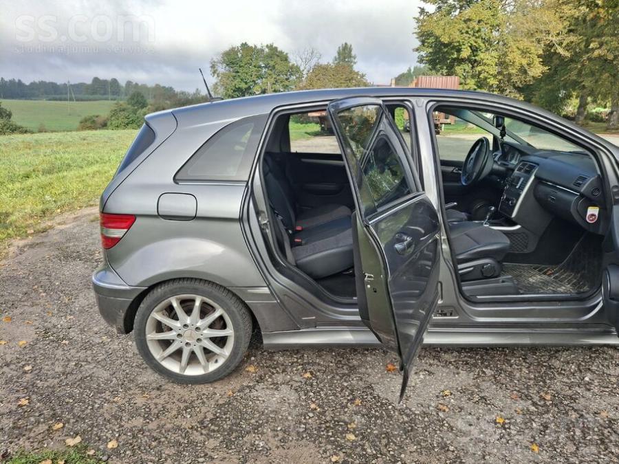 Pelēks Mercedes-Benz B 200 2008 Valmiera, ar dzinēja tilpumu 2.00 L un nobraukumu 245 tūkst. km par 2400 €, foto 7 vietnē AUTOMOTO.COM.LV