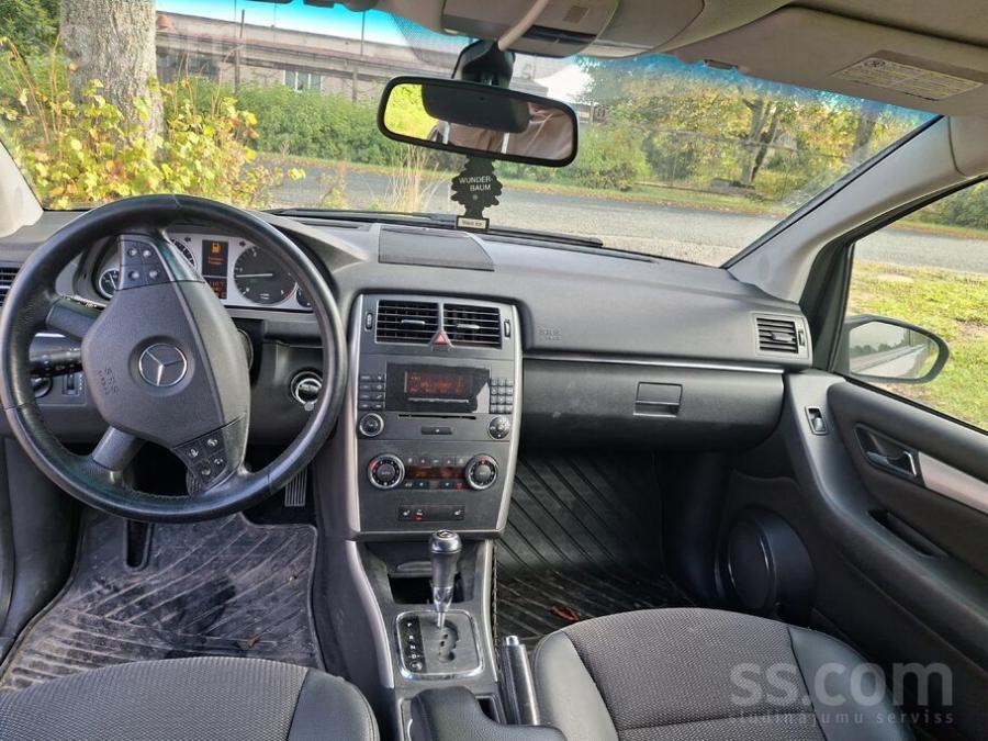 Pelēks Mercedes-Benz B 200 2008 Valmiera, ar dzinēja tilpumu 2.00 L un nobraukumu 245 tūkst. km par 2400 €, foto 11 vietnē AUTOMOTO.COM.LV