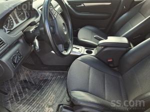 Pelēks Mercedes-Benz B 200 2008 Valmiera, ar dzinēja tilpumu 2.00 L un nobraukumu 245 tūkst. km par 2400 €, foto 12 vietnē AUTOMOTO.COM.LV