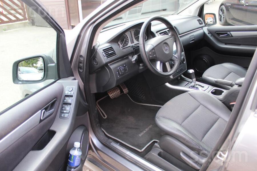 Pelēks Mercedes-Benz B 200 2009 Liepāja, ar dzinēja tilpumu 2.00 L un nobraukumu 254 tūkst. km par 2250 €, foto 7 vietnē AUTOMOTO.COM.LV