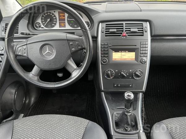 Grey Mercedes-Benz B 200 2010 in Riga, with an engine capacity of 2.00 L and mileage of 273 thousand km for 3794 €, photo 6 on AUTOMOTO.COM.LV