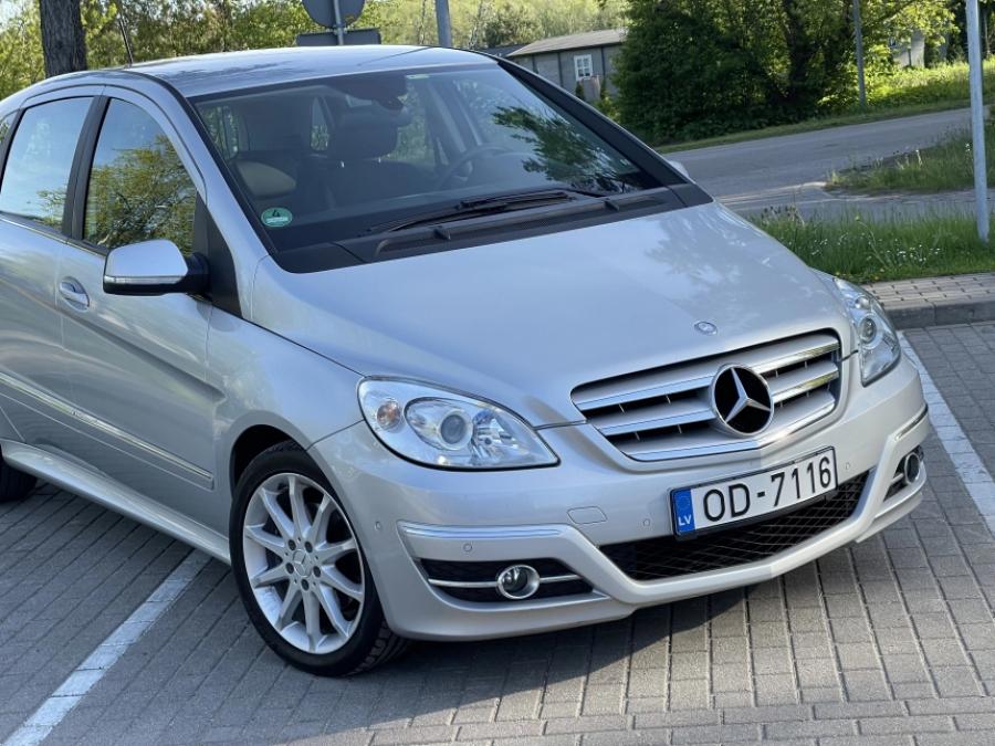 Pelēks Mercedes-Benz B 200 2010 Rīga, ar dzinēja tilpumu 2.00 L un nobraukumu 266 tūkst. km par 4350 €, foto 3 vietnē AUTOMOTO.COM.LV