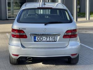 Pelēks Mercedes-Benz B 200 2010 Rīga, ar dzinēja tilpumu 2.00 L un nobraukumu 266 tūkst. km par 4350 €, foto 14 vietnē AUTOMOTO.COM.LV