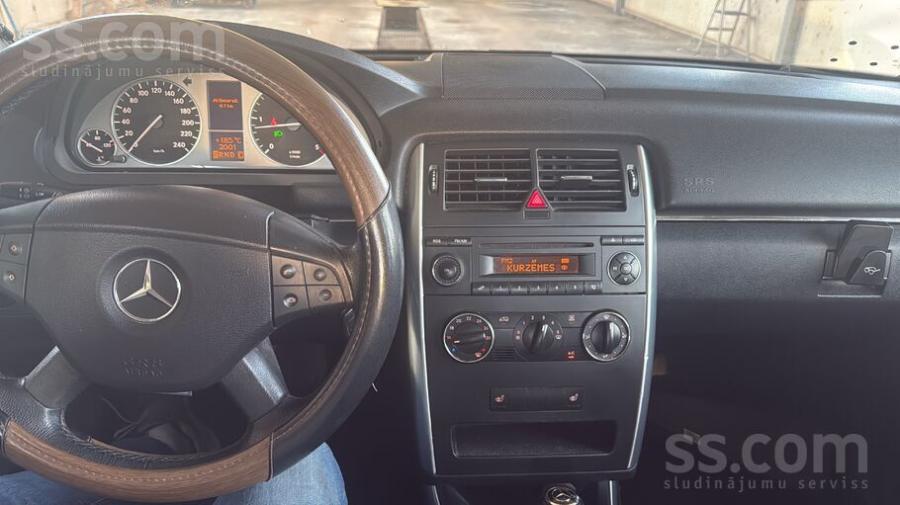 Pelēks Mercedes-Benz B 200 2010 Saldus, ar dzinēja tilpumu 2.00 L un nobraukumu 264 tūkst. km par 3100 €, foto 6 vietnē AUTOMOTO.COM.LV