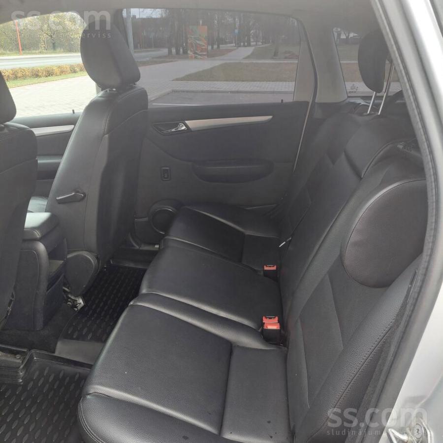 Pelēks Mercedes-Benz B 200 2010 Jēkabpils, ar dzinēja tilpumu 2.00 L un nobraukumu 404 tūkst. km par 1900 €, foto 6 vietnē AUTOMOTO.COM.LV