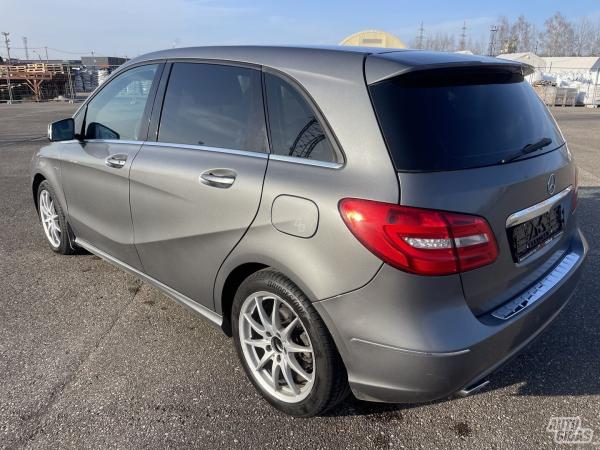 Pelēks Mercedes-Benz B 200 2012 Kauņa, ar dzinēja tilpumu 1.80 L un nobraukumu 404 tūkst. km par 4999 €, foto 3 vietnē AUTOMOTO.COM.LV