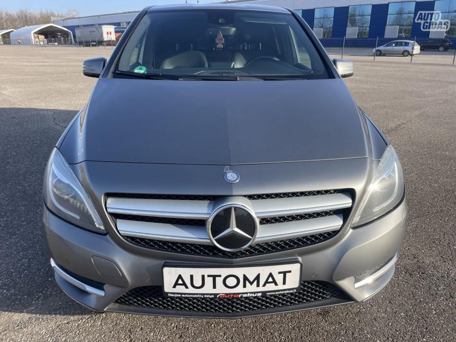 Pelēks Mercedes-Benz B 200 2012 Kauņa, ar dzinēja tilpumu 1.80 L un nobraukumu 404 tūkst. km par 4999 €, foto 5 vietnē AUTOMOTO.COM.LV