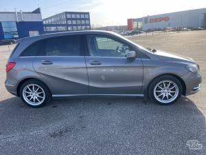 Pelēks Mercedes-Benz B 200 2012 Kauņa, ar dzinēja tilpumu 1.80 L un nobraukumu 404 tūkst. km par 4999 €, foto 8 vietnē AUTOMOTO.COM.LV