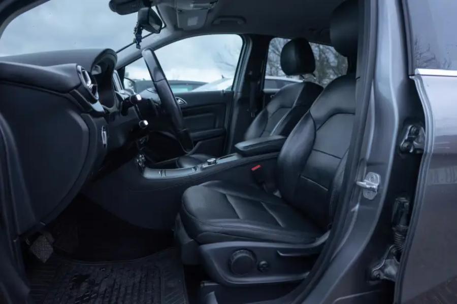 Pelēks Mercedes-Benz B 200 2012 Liepāja, ar dzinēja tilpumu 1.80 L un nobraukumu 277 tūkst. km par 6500 €, foto 7 vietnē AUTOMOTO.COM.LV