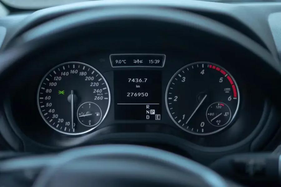Pelēks Mercedes-Benz B 200 2012 Liepāja, ar dzinēja tilpumu 1.80 L un nobraukumu 277 tūkst. km par 6500 €, foto 14 vietnē AUTOMOTO.COM.LV