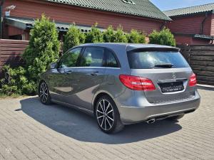 Pelēks Mercedes-Benz B 200 2012 Kretinga, ar dzinēja tilpumu 1.80 L un nobraukumu 32 tūkst. km par 5299 €, foto 13 vietnē AUTOMOTO.COM.LV
