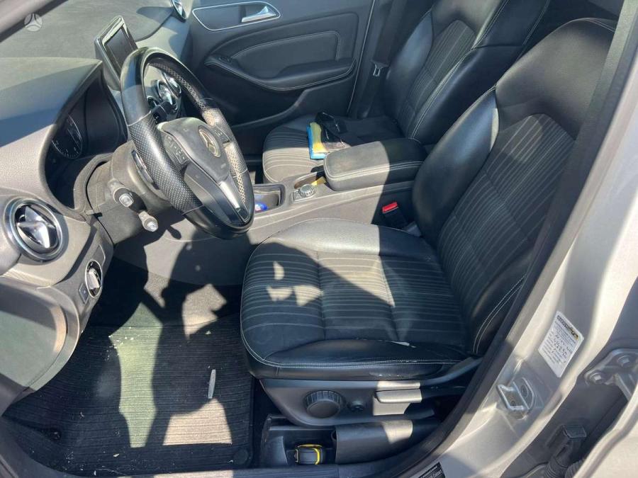 Pelēks Mercedes-Benz B 200 2012 Panevēža, ar dzinēja tilpumu 1.80 L un nobraukumu 435 tūkst. km par 3500 €, foto 8 vietnē AUTOMOTO.COM.LV