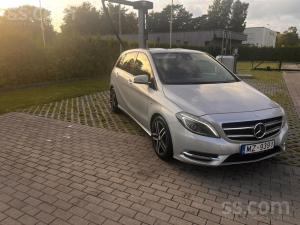 Grey Mercedes-Benz B 200 2012 in Jurmala, with an engine capacity of 1.80 L and mileage of 279 thousand km for 5300 €, photo  on AUTOMOTO.COM.LV