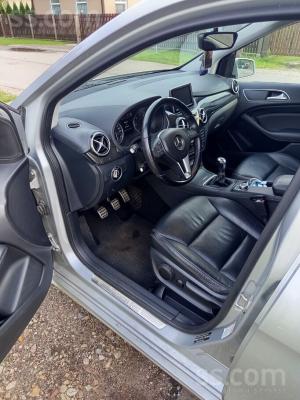 Grey Mercedes-Benz B 200 2012 in Jurmala, with an engine capacity of 1.80 L and mileage of 279 thousand km for 5300 €, photo 11 on AUTOMOTO.COM.LV