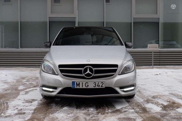 Grey Mercedes-Benz B 200 2013 in Vilnius, with an engine capacity of 1.80 L and mileage of 334 thousand km for 6700 €, photo 2 on AUTOMOTO.COM.LV