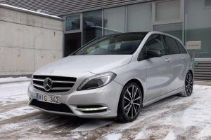 Pelēks Mercedes-Benz B 200 2013 Viļņa, ar dzinēja tilpumu 1.80 L un nobraukumu 334 tūkst. km par 6700 €, foto 3 vietnē AUTOMOTO.COM.LV
