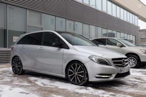 Pelēks Mercedes-Benz B 200 2013 Viļņa, ar dzinēja tilpumu 1.80 L un nobraukumu 334 tūkst. km par 6700 €, foto 9 vietnē AUTOMOTO.COM.LV