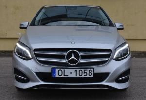 Grey Mercedes-Benz B 200 2016 in Talsi, with an engine capacity of 2.00 L and mileage of 149 thousand km for 12700 €, photo 4 on AUTOMOTO.COM.LV