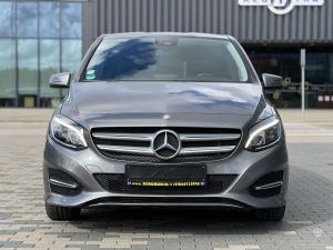 Grey Mercedes-Benz B 200 2016 in Siauliai, with an engine capacity of 2.14 L and mileage of 107 thousand km for 10700 €, photo 4 on AUTOMOTO.COM.LV