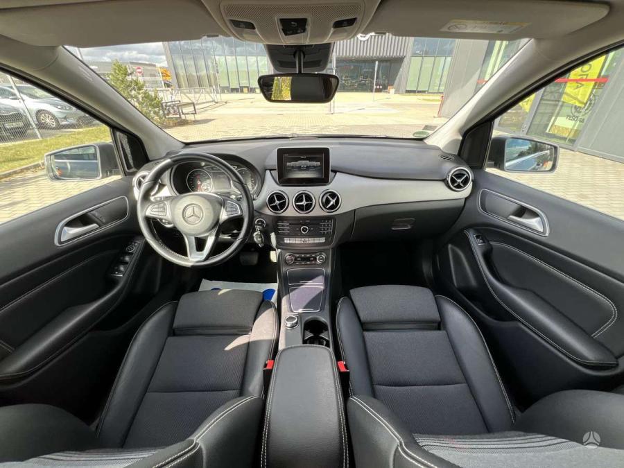 Grey Mercedes-Benz B 200 2016 in Siauliai, with an engine capacity of 2.14 L and mileage of 107 thousand km for 10700 €, photo 17 on AUTOMOTO.COM.LV