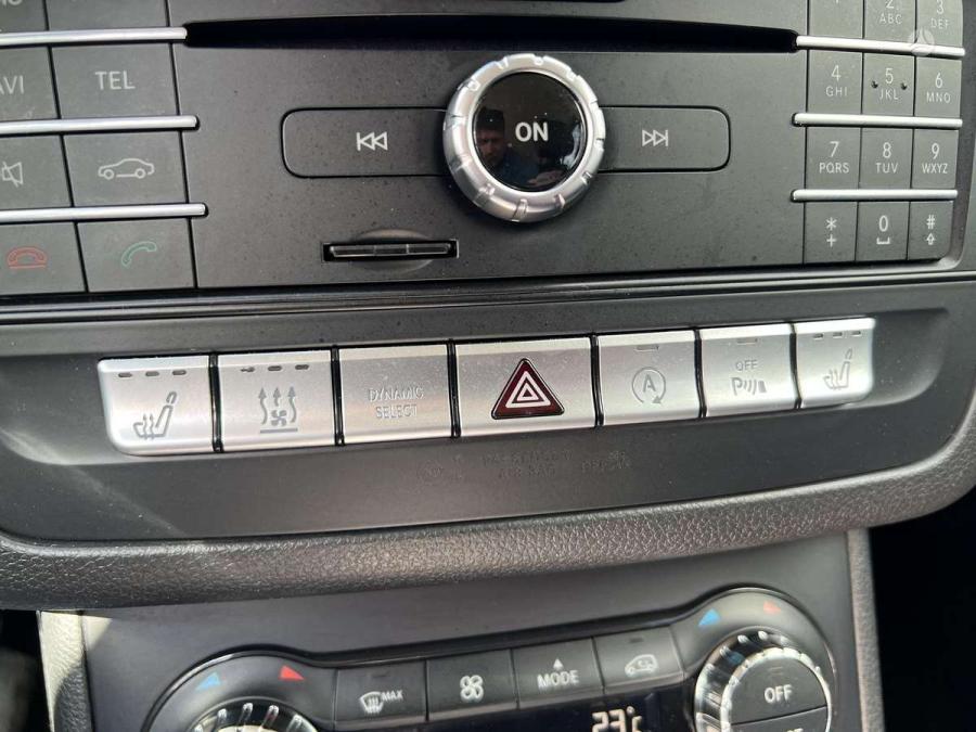 Grey Mercedes-Benz B 200 2016 in Siauliai, with an engine capacity of 2.14 L and mileage of 107 thousand km for 10700 €, photo 19 on AUTOMOTO.COM.LV