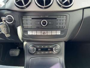 Pelēks Mercedes-Benz B 200 2016 Šauļi, ar dzinēja tilpumu 2.10 L un nobraukumu 107 tūkst. km par 10700 €, foto 18 vietnē AUTOMOTO.COM.LV