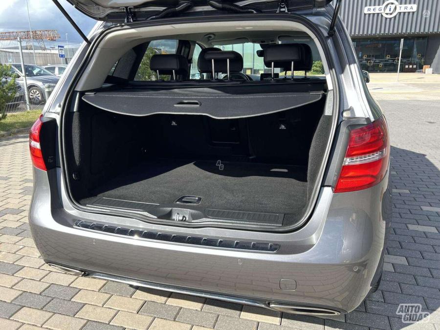 Pelēks Mercedes-Benz B 200 2016 Šauļi, ar dzinēja tilpumu 2.10 L un nobraukumu 107 tūkst. km par 10700 €, foto 24 vietnē AUTOMOTO.COM.LV