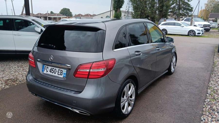 Pelēks Mercedes-Benz B 200 2018 Tauragė, ar dzinēja tilpumu 2.14 L un nobraukumu 229 tūkst. km par 7200 €, foto 5 vietnē AUTOMOTO.COM.LV